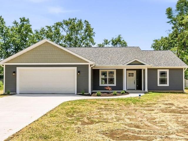 30358 Lantern Ln, Elkhart, IN 46514