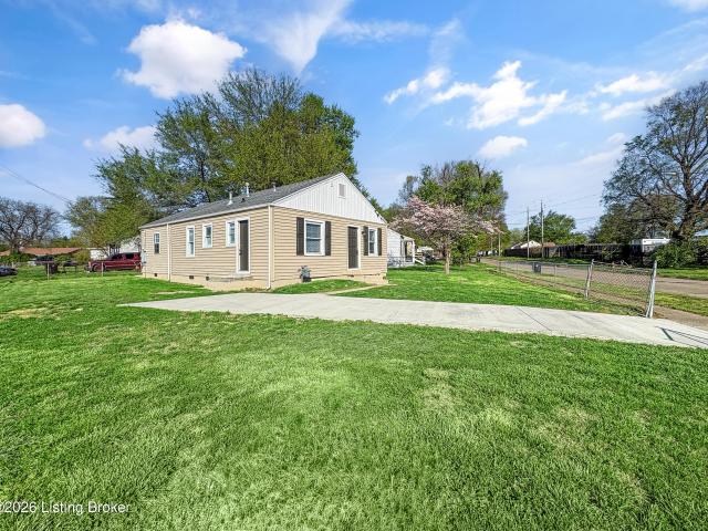 3035 Linwood Ave