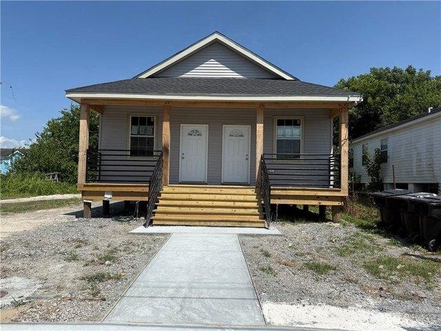 3035 Piety St, New Orleans, LA 70126