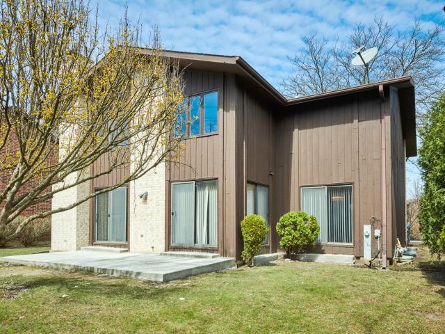 3035 RENNES Court