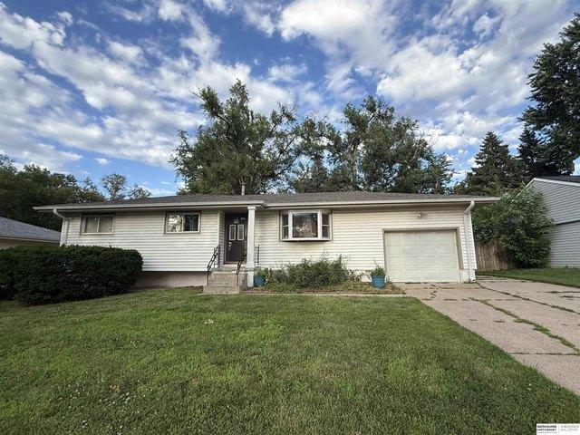 3035 S 134th St, Omaha, NE 68144