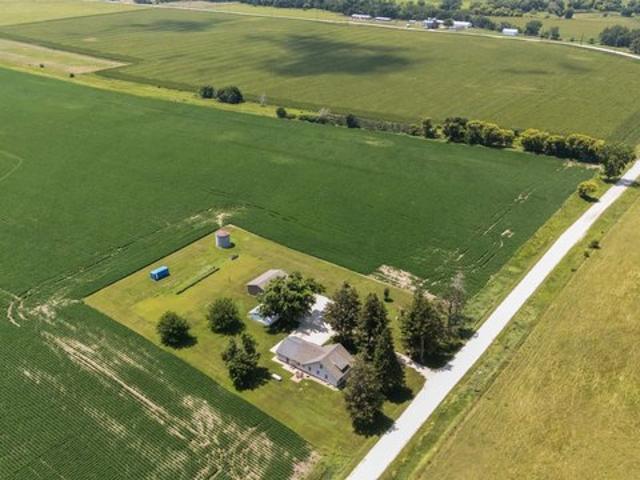 30364 th St, Eldora, IA 50627