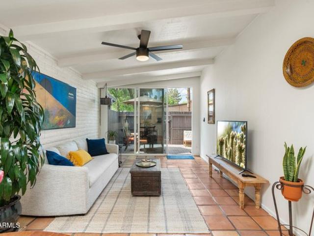 3036 N 32nd St Unit 303, Phoenix, AZ 85018