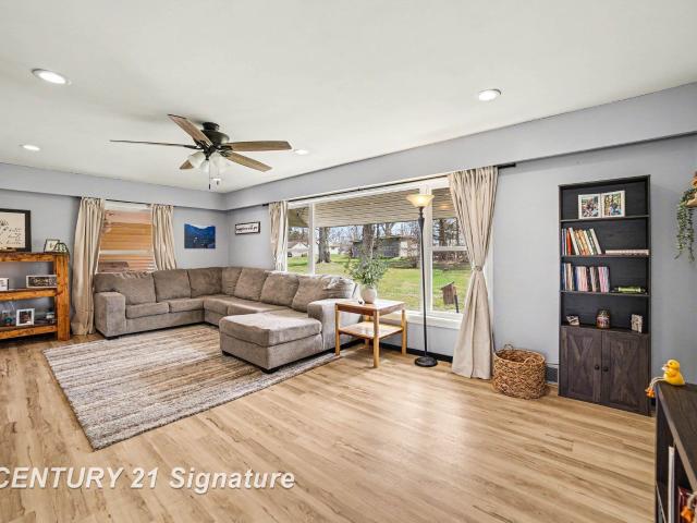 3036 E Miller Road