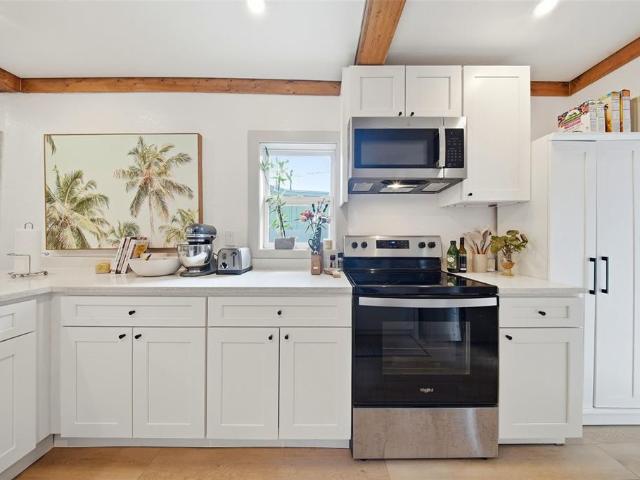 3036 Emerson Ave S, St. Petersburg, FL 33712 | MLS #TB8487