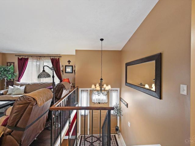 3036 Glenaire Drive
