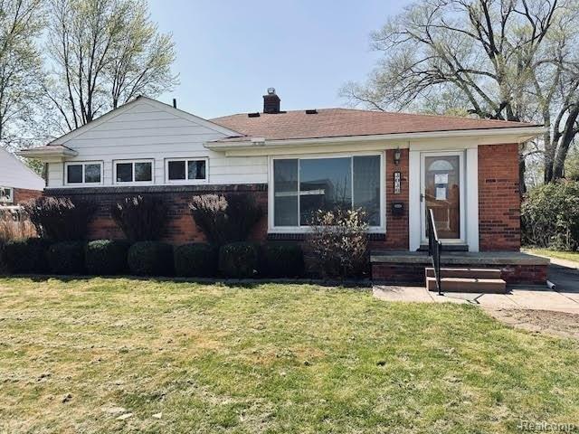 3036 Green St, Lincoln Park, MI 48146