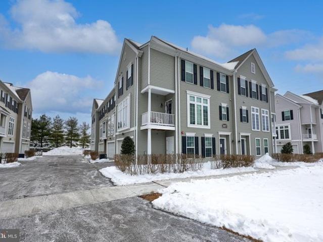3037 Meridian Cmns Unit C, Mechanicsburg, PA 17055