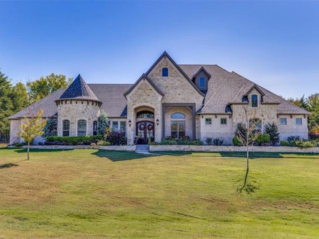 3037 Crossing Dr, Anna, TX 75409