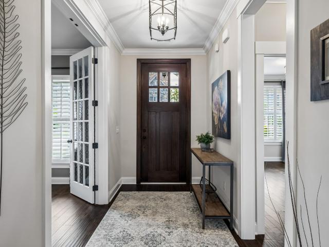 3037 Farmhouse Dr