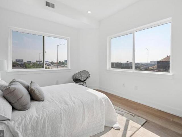 3037 Richmond St #105, Philadelphia, PA 19134