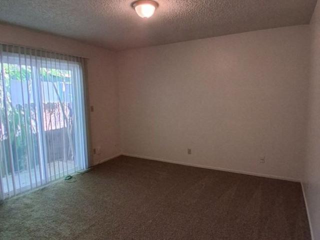 3037 W Pontiac 2 Bedroom Apartment for Rent at 3037 W Pontiac Way, Fresno, CA 93722