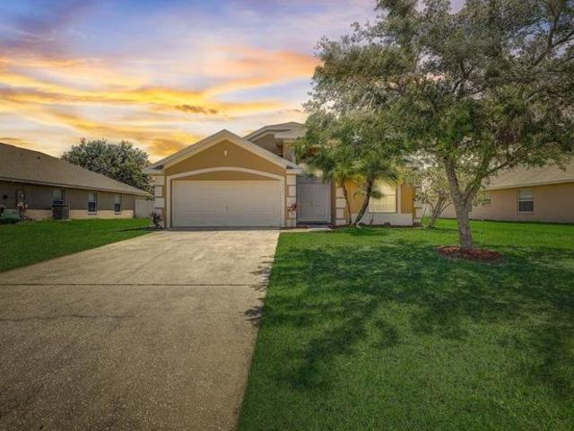 3038 Eagle Crossing Dr, Kissimmee, FL 34746