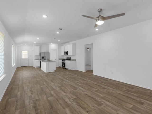 3038 Holland Lakes Drive