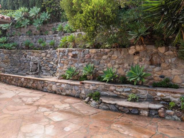 3038 Udall St, San Diego, CA 92106 | MLS #250044