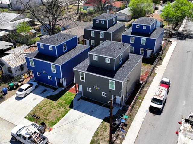 3038 W Salinas, Unit 102