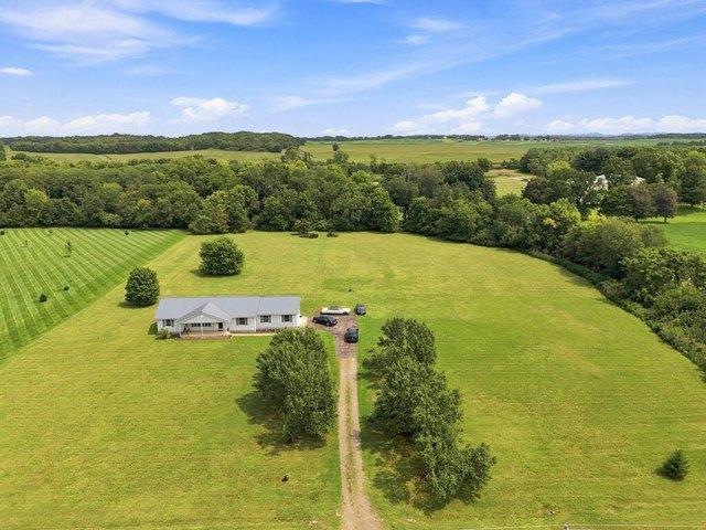 30396 Orr Rd, Circleville, OH 43113
