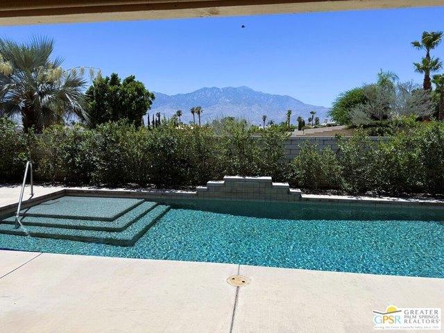 30399 Sterling Rd, Cathedral City, CA 92234