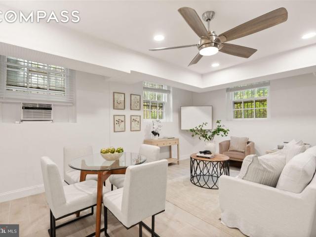 3039 Macomb St NW 2A, Washington, DC