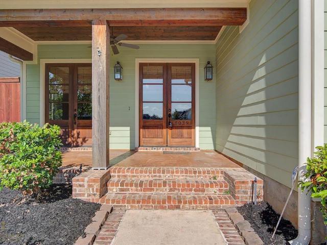 3039 Maple Grove Avenue