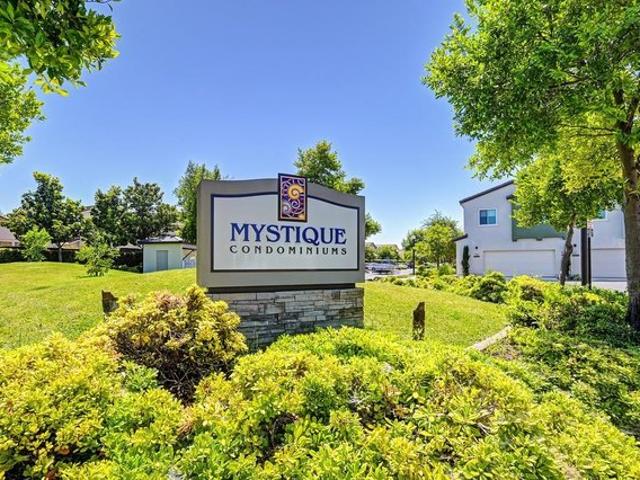 3039 Mesmerizing Walk, Sacramento, CA 95835