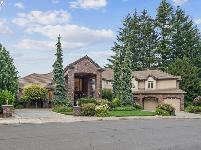 3039 NW Lacamas Dr, Camas, WA 98607