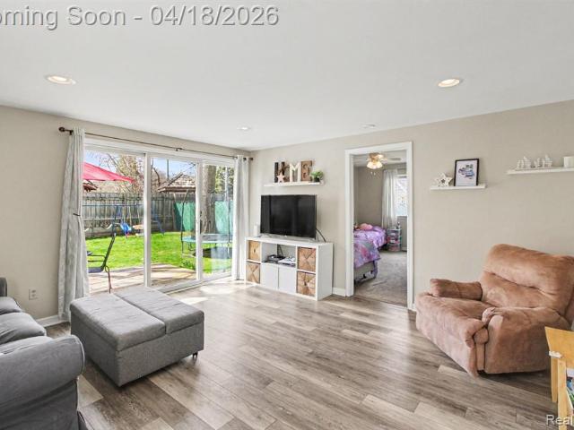 3039 Airport Road