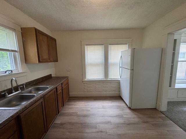 3039 E 126th St 2 Bedroom Apartment for Rent at 3039 E 126th St, Cleveland, OH 44120 Buckeye Shaker