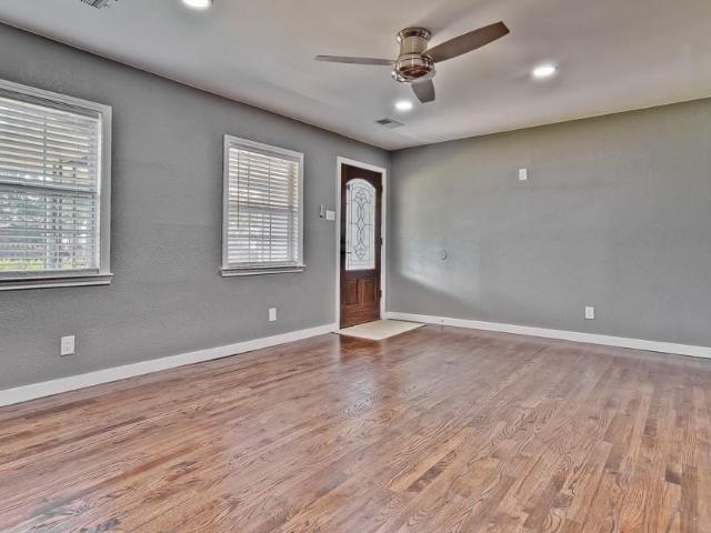 3039 Grayson Drive