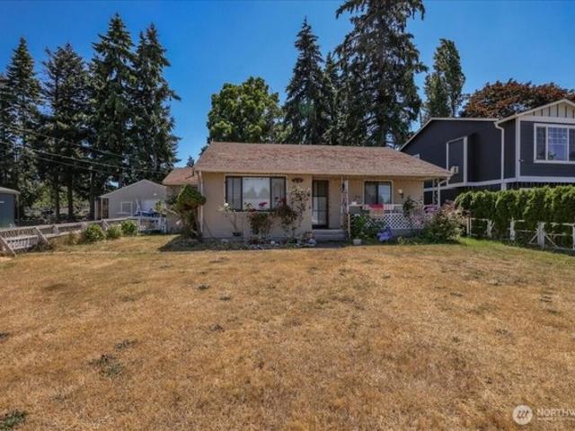 3039 S 200th St, Seatac, WA 98198