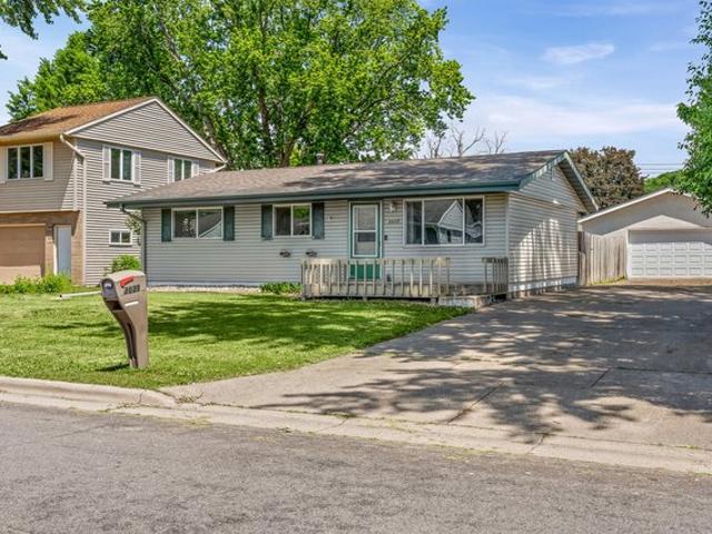 3039 29th Ct S, La Crosse, WI 54601