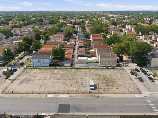 3039 3 W 51st St, Chicago, IL 60632
