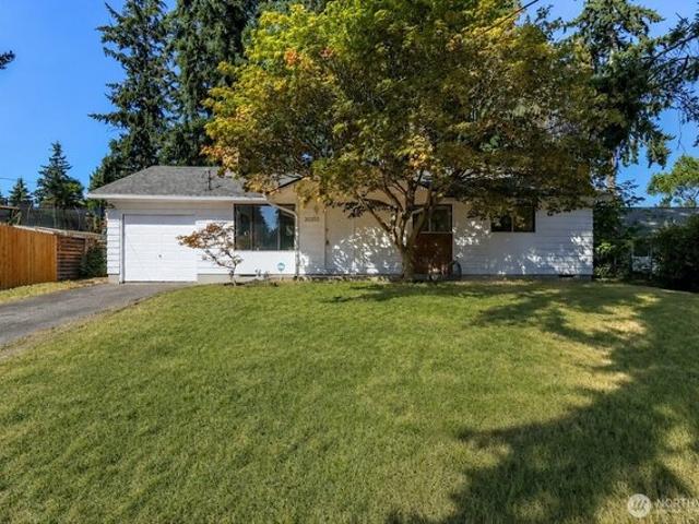 30303 6th Ave SW, Federal Way, WA 98023