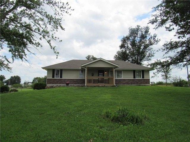 30309 E 283rd St, Garden City, MO 64747