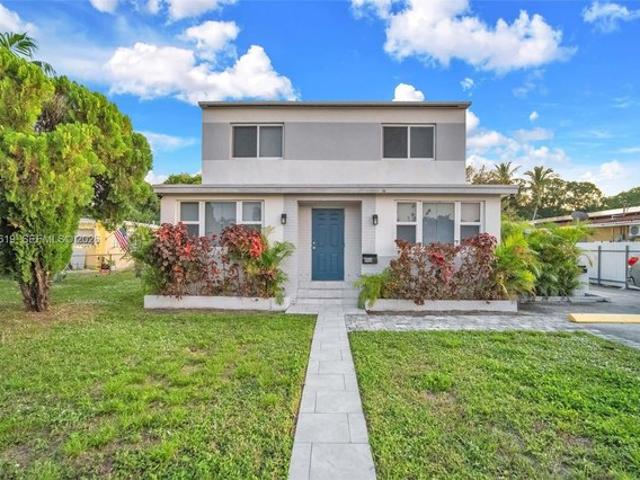 3030 NW 16th St, Miami, FL 33125
