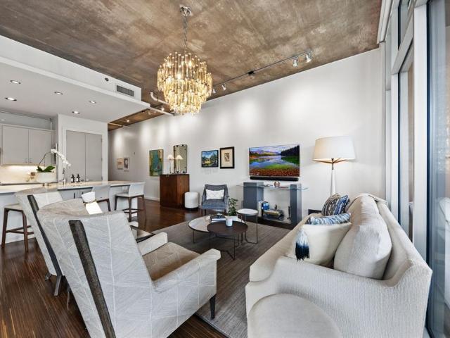 3030 Bryan St, Unit 201, Dallas, TX 75204 | MLS #21238 | Compass