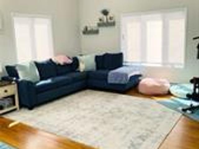 3030 Ferncrest Drive 2