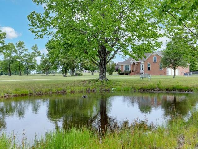 3030 Highway 25W, Cottontown, TN 37048