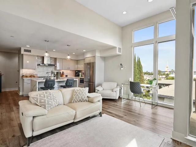 3030 Jarvis St, Unit 7, San Diego, CA 92106 | MLS #250039 | Compass