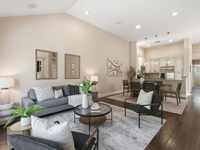 3030 Lakemont Drive 3