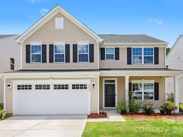 3030 Streamside Dr, Davidson, NC 28036