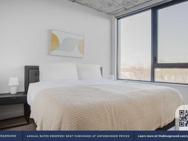 3030 South Potomac Avenue 1 Bedroom Apartment for Rent at 3030 Potomac Ave #1027, Arlington, VA 22202 Crystal City Shops