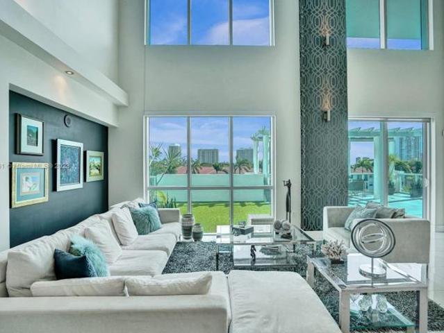 3030 188 St NE #308, Aventura, FL 33180