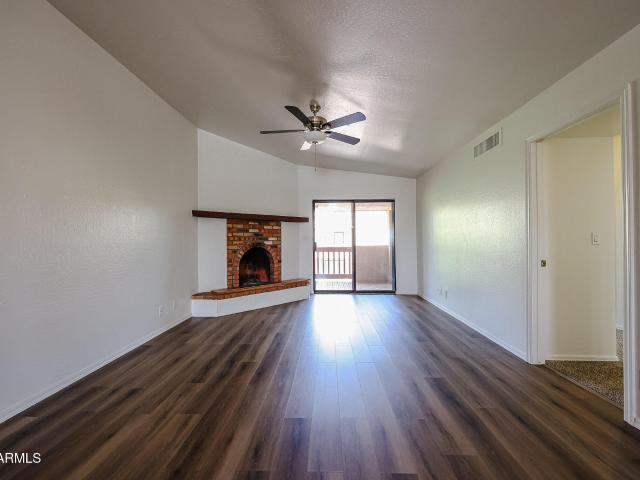 3031 n civic center plaza # 317