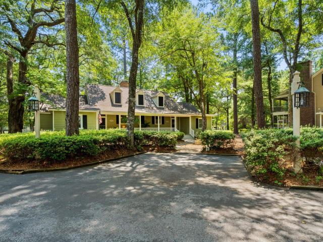 3031 Oak Grove Bend 31B