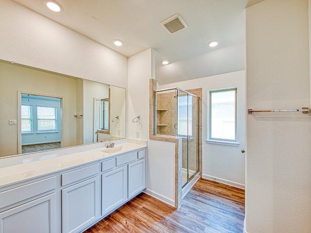 3031 Azalea Point