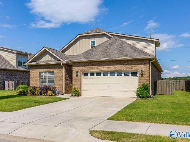 3031 Greenway Circle