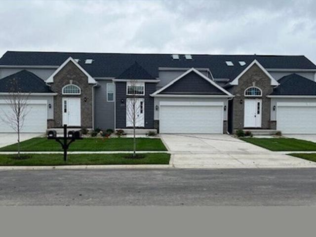 3031 W 82nd Pl Unit B, Merrillville, IN 46410