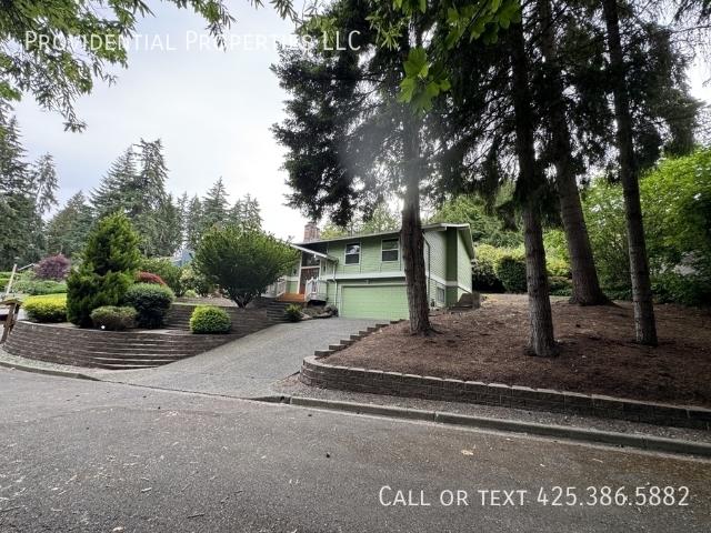 3031 170th Pl SE, 4 beds, 3 full baths
