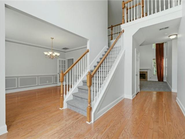 3032 MockingBird Lane